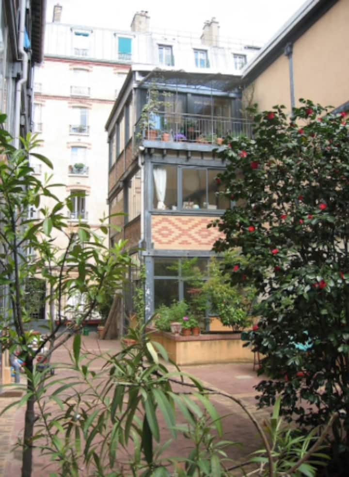 Petit 2 Pièces Avec Terrasse - Párizs