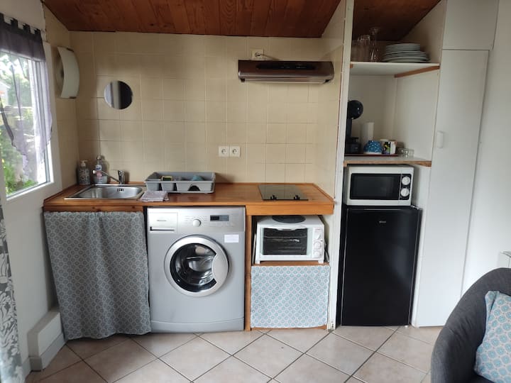 Le Chalet De La Beauté + Private Garden +Wifi - Toulouse-Blagnac Airport (TLS)