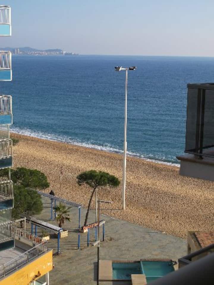 President E11 - Playa de Aro