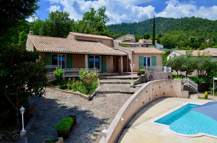 Villa Provençale Avec Piscine La Celle En Provence - Brignoles