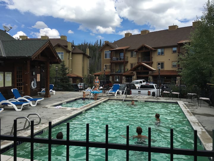 Pool Open!! Mountain Get Away Condo In Winter Park - Winter Park, CO