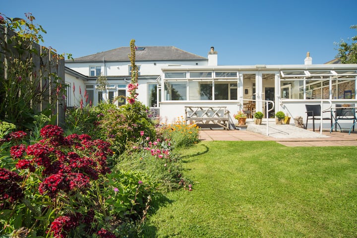 Relaxing Bed And Breakfast Hotel - Torcross