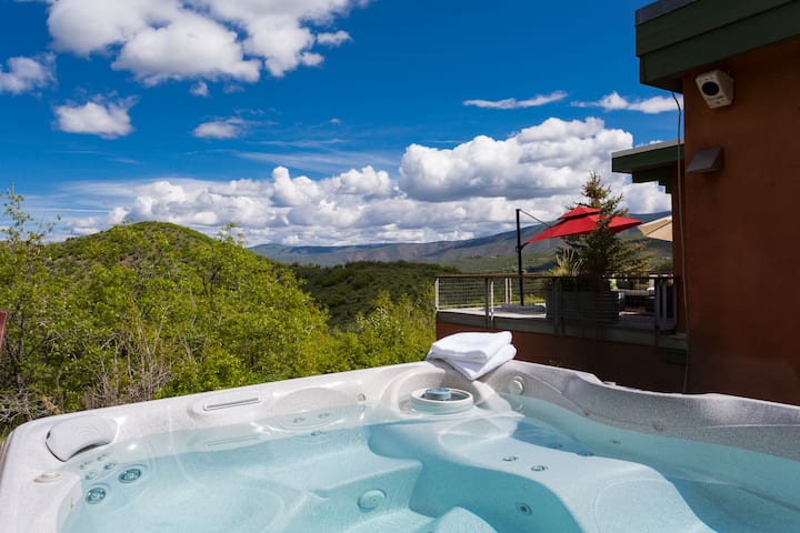 Mountain Sanctuary - Aspen, CO
