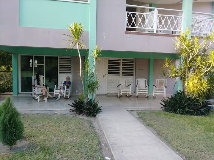 Casa De Morales (2 Habs Sin Cocina/2 Rooms) - Varadero