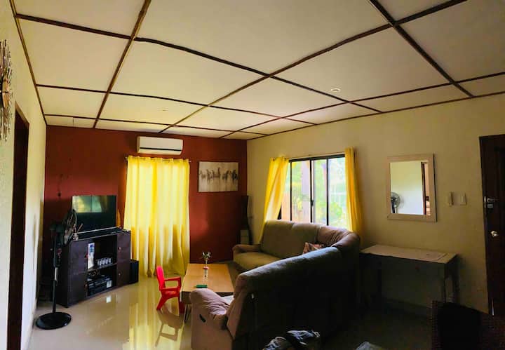 Large 1br Alona Villa With Resort Access - Panglao