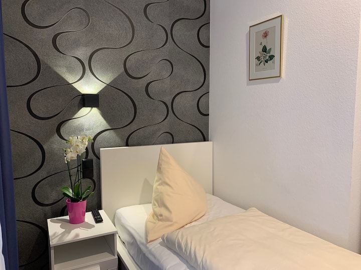 Hotel B54 Heidelberg - Einzelzimmer - Heidelberg
