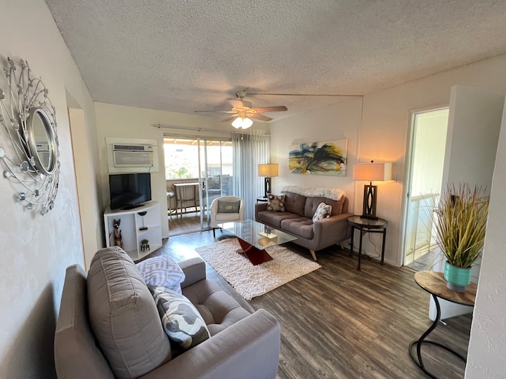 Prime Location: Walk To All Kona Has To Offer! - Kailua-Kona, HI