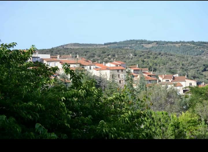 Bas De Maison à La Campagne - Ille-sur-Têt