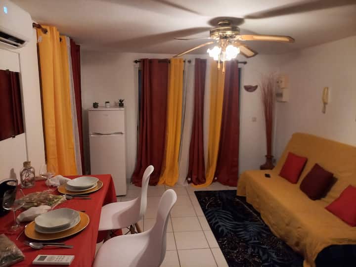 Diamant Love Room  Pour 2 Avec Jacuzzi - Martinique