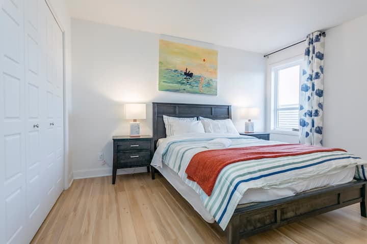 4129c ,3 Bedroom & Free Parking. - Longueuil