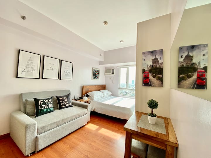 Amber Suite - The Beacon Makati W/ Wifi & Netflix - Manila