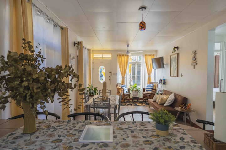 Apartamento 5 Min Del Parque Manuel Antonio. - Costa Rica