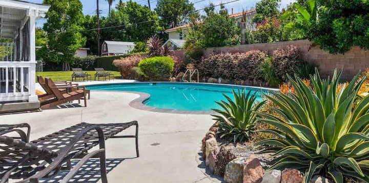 Walk To Dland! Modern Pool Home W/ Opt Pool Heater - Santa Ana Zoo, Santa Ana