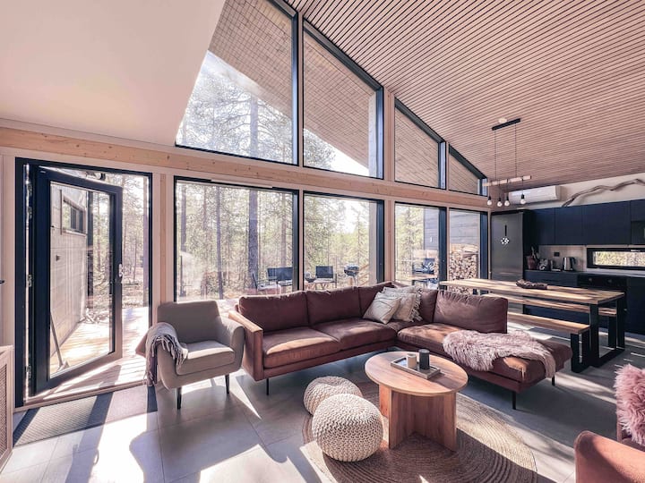 Ruka's Treasure With Forest Views + 2 Lift Tickets - Finland