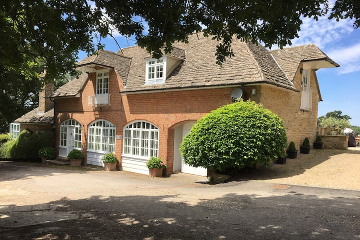 Cottage In The Heart Of The Cotswold's - Bourton-on-the-Water
