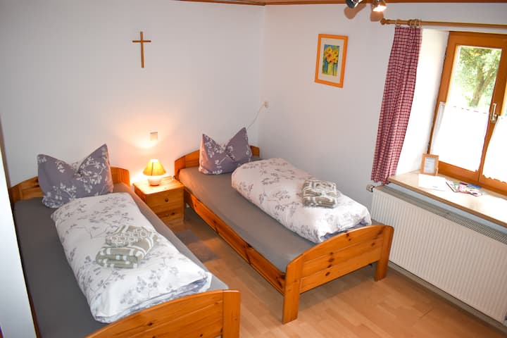 Bauernhof Reißlein (Doppelzimmer 2) - Weißenburg in Bayern