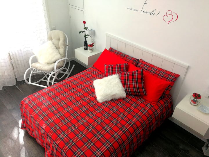 Love Home Rome Appartamento Deluxe Con Terrazzo - Rome