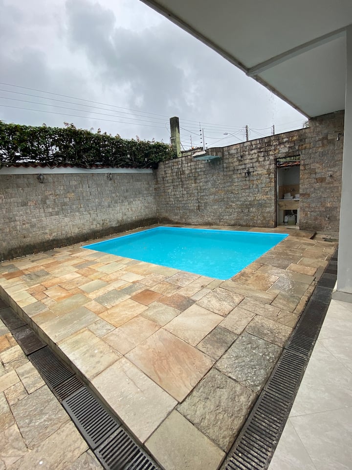 Confortável Casa Há Menos De 150m Da Praia - Guarujá