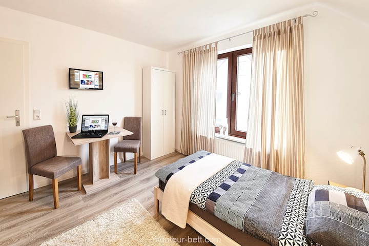 Monteur-ferienwohnung Bis 13 Personen - Tarp