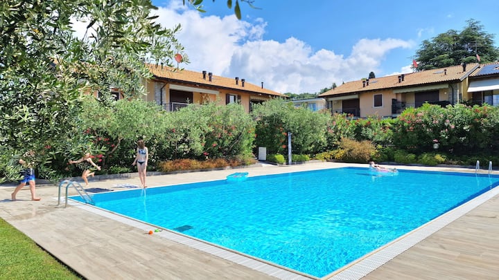 Evelyn Pool Apartment- Only Family - Venetien