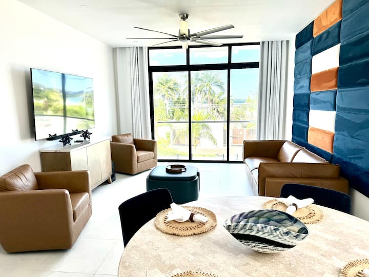 Luxury Montego Bay 2br Villa | Ocean Views & Pool - Montego Bay