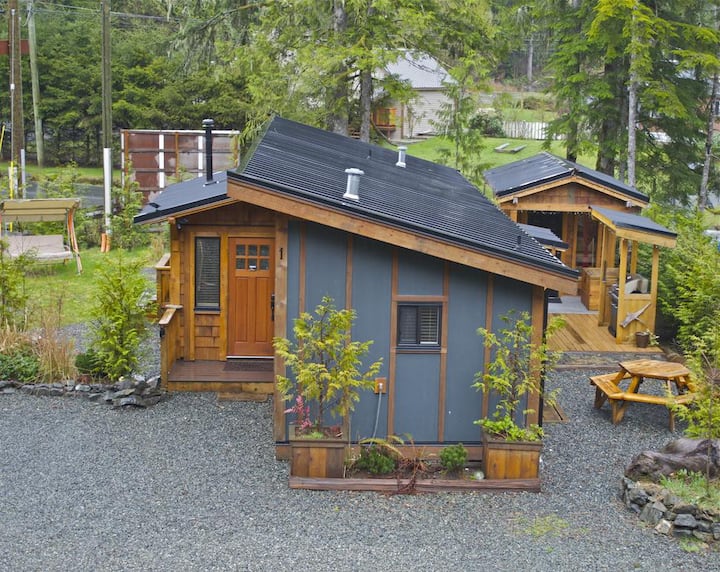 Port O'pierre Port Renfrew Cottage With Bunkhouse - Port Renfrew