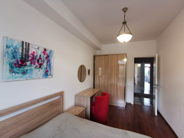 Charming Apartment In The Heart Of Tbilisi - Tbilisi