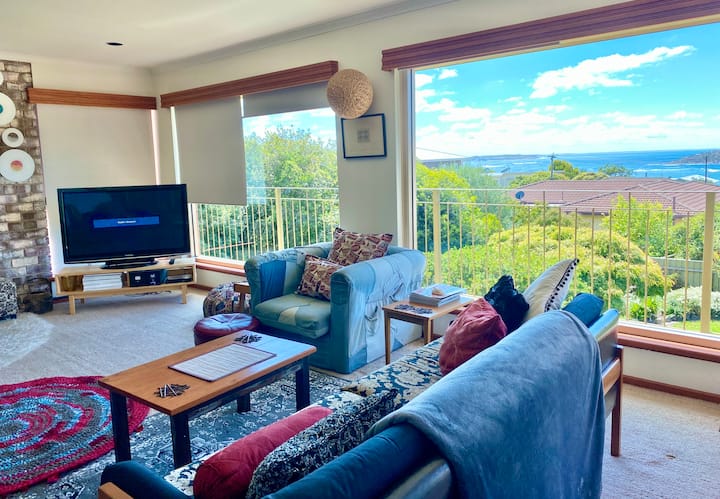 Seaviews & Winter Fires - Retro Charm At The Bay - Victor Harbor