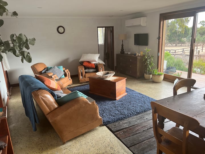 Top 6 Farm Stays In Adelaide Hills, Australia - Updated 2024 | Trip101