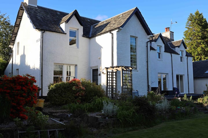 Bed And Breakfast Drymen. Perfect 1st Night On Whw - Loch Lomond, United Kingdom