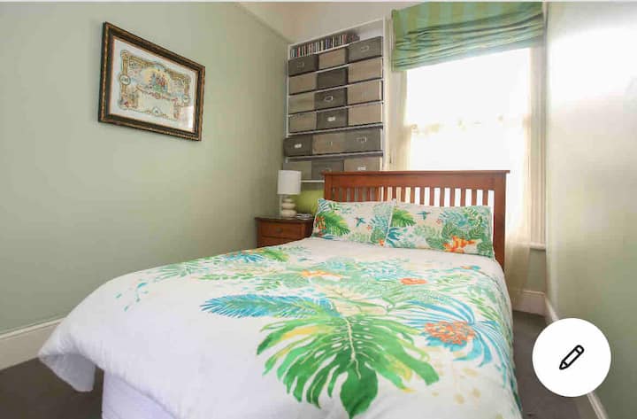 Cosy Room In Beautiful Mt Eden Villa - Auckland