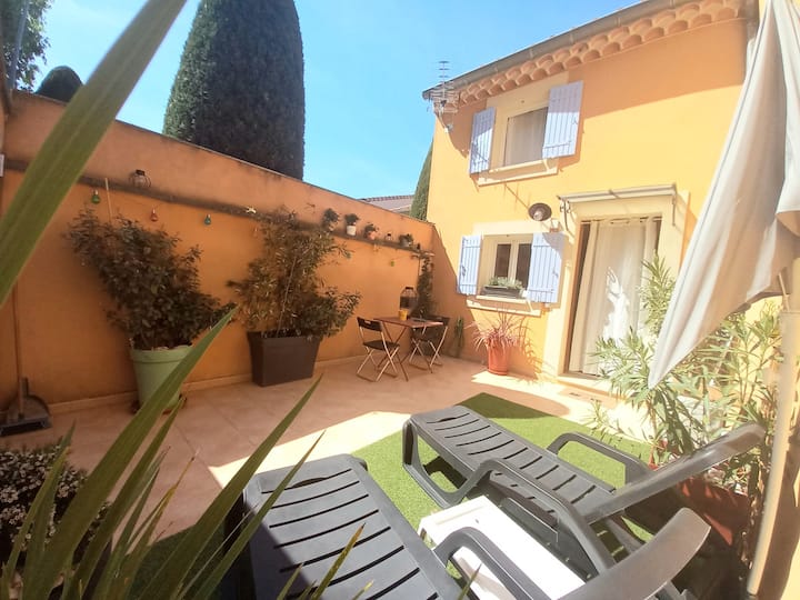 Petite Maison Très Agréable. - Carpentras
