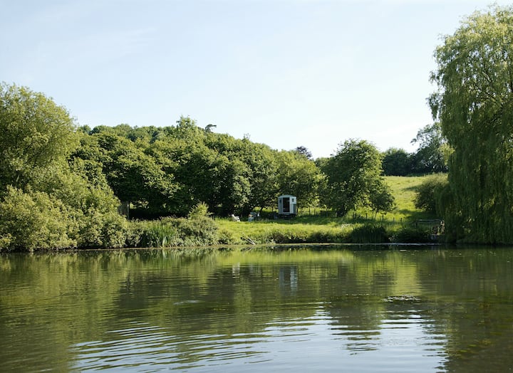 John's And Miller's Hut - Shaftesbury