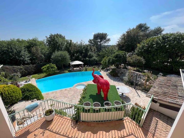 Magnifique Villa Avec Piscine - La Gaude