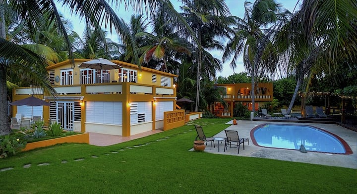 At The Waves - Oceanfront -Upper 2 Beds/2 Baths - Vieques