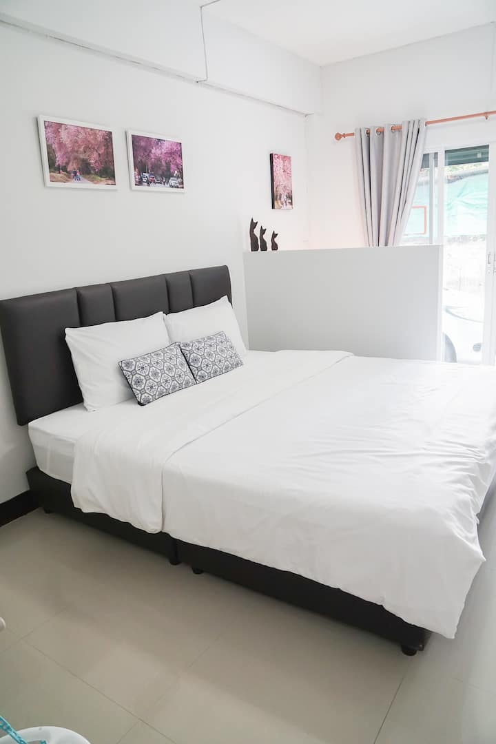 Living @ Budget Room(no.1) (Baan Ploy In2) - Chiang Mai