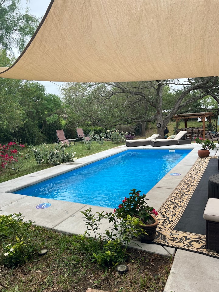 2 Br  Suite In Shared Home By Beaches & University - Corpus Christi, TX