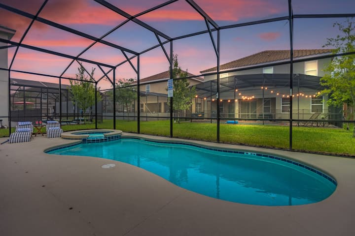 *Luxe Disney Home* Priv Pool/spa- 6br Sleeps 15 - キシミー, FL