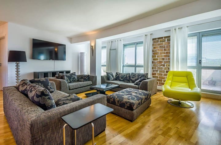 South Huge Maisonette Great View Over The City - Sofia