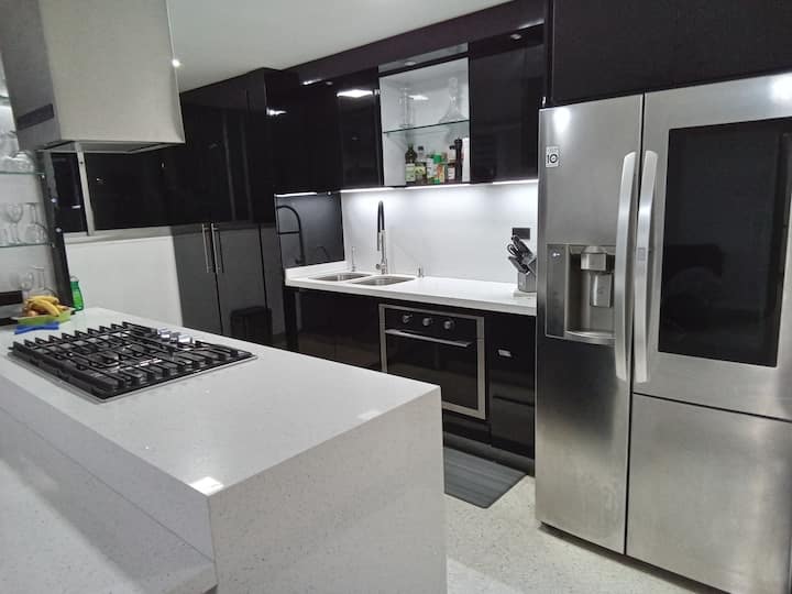 Room Privada, Con Baño Integrado - 