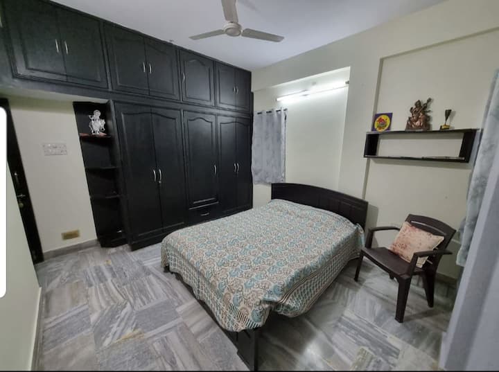 1 Bed, Bath, Hall, Kitchen Apmt - Hyderabad