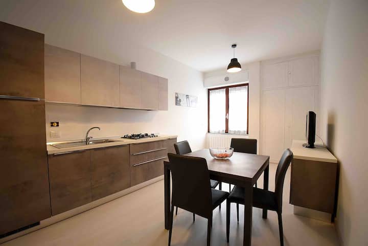 Appartamento Moderno In Centro A Foligno - Foligno