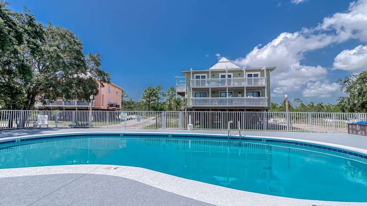 Romar Village 322- Short Walk To Beach, Pool - Orange Beach, AL