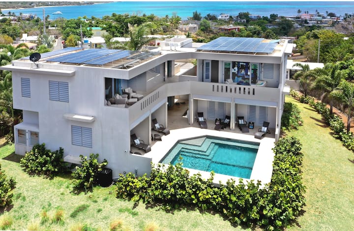 Paraíso - Gorgeous Estate Home With Heated Pool - 別克斯島