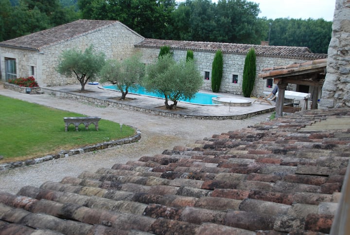 Gite Bellecombe Du Château Du Xiième Siècle - Lot-et-Garonne