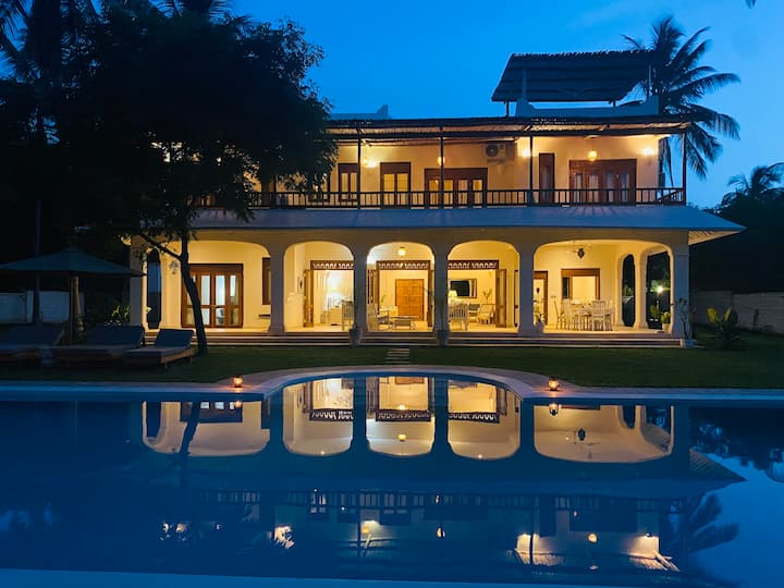 Azura - A Luxury 4 Bed Villa With Air Con & Chef - Kenya