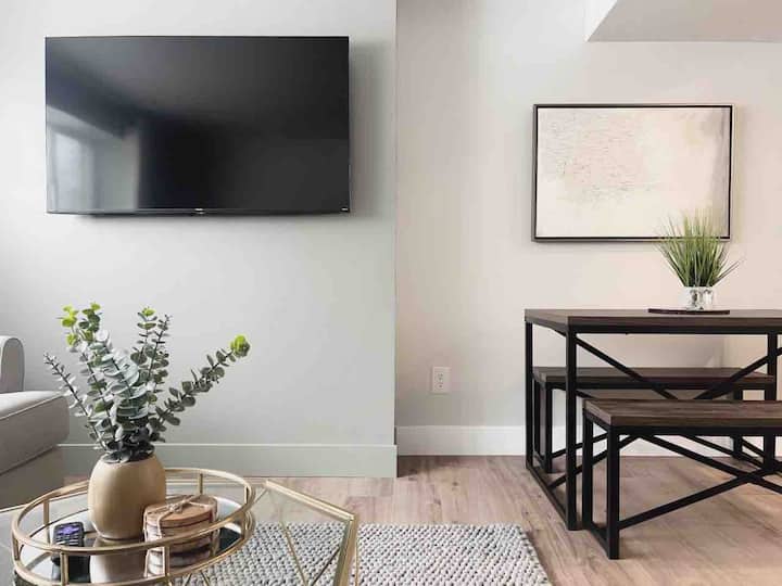 Bright And Sunny Base-level Apartment In Ogden - Ogden, UT