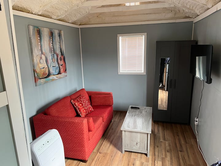 Dame’s Guesthouse! - McDonough, GA