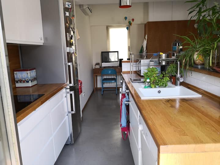 Piso Moderno Y Equipado En Pleno Centro - Móstoles