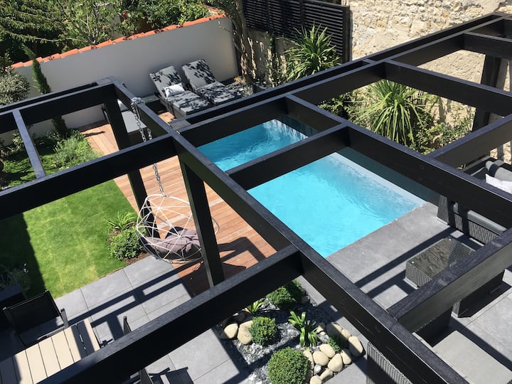 Villa With Pool Just A Few Minutes' Walk From The Beach And The Old Port - La Rochelle